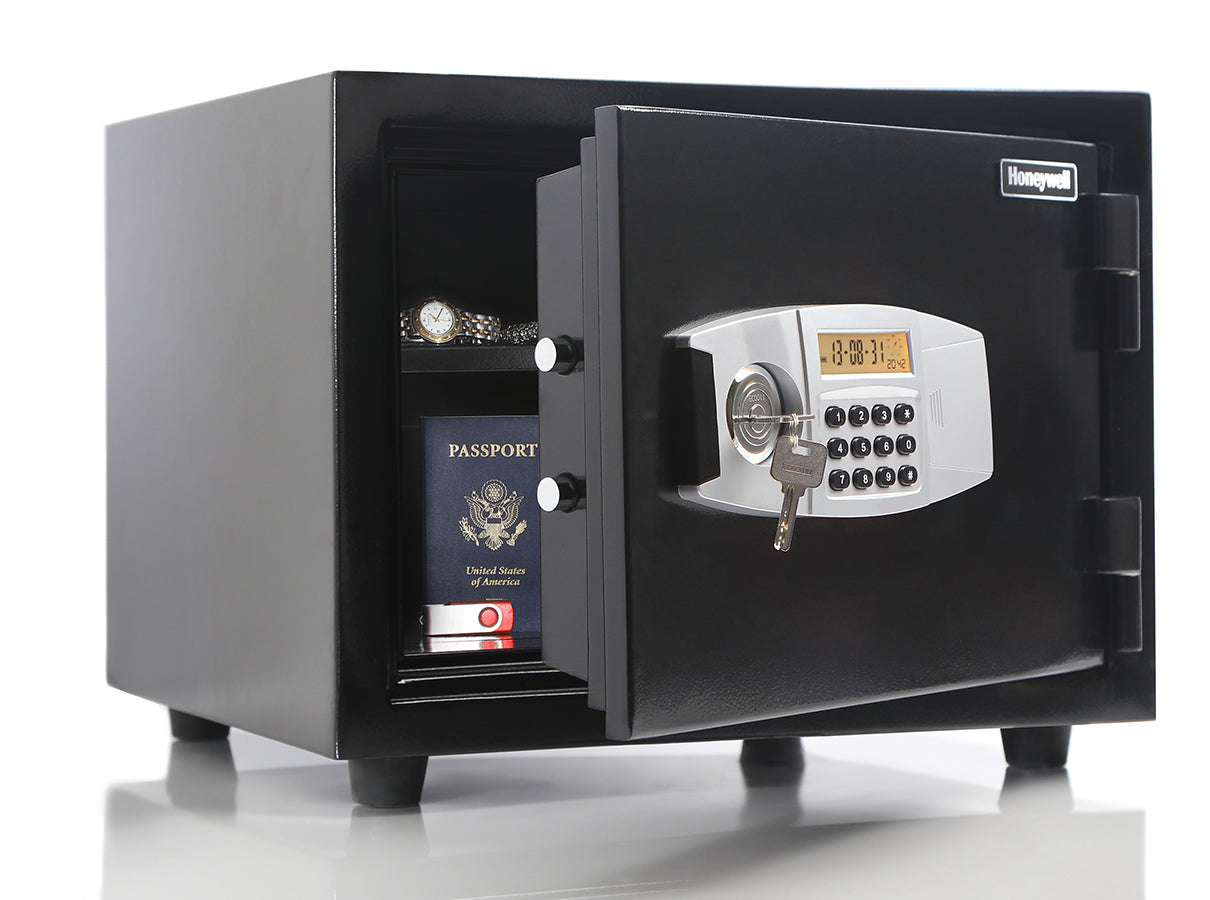 Digital Fire Safe - 0.71 cu ft (2510) – Honeywell Safes